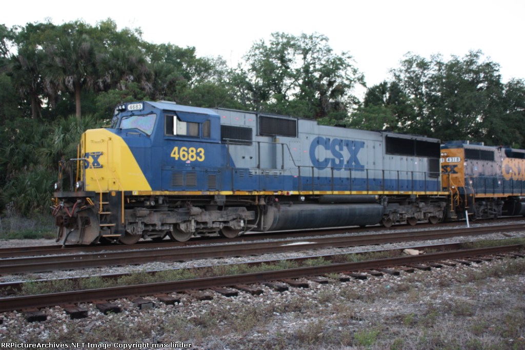 CSX 4683